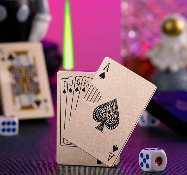 Poker Card Jet Flame Lighter - Windproof Metal Design